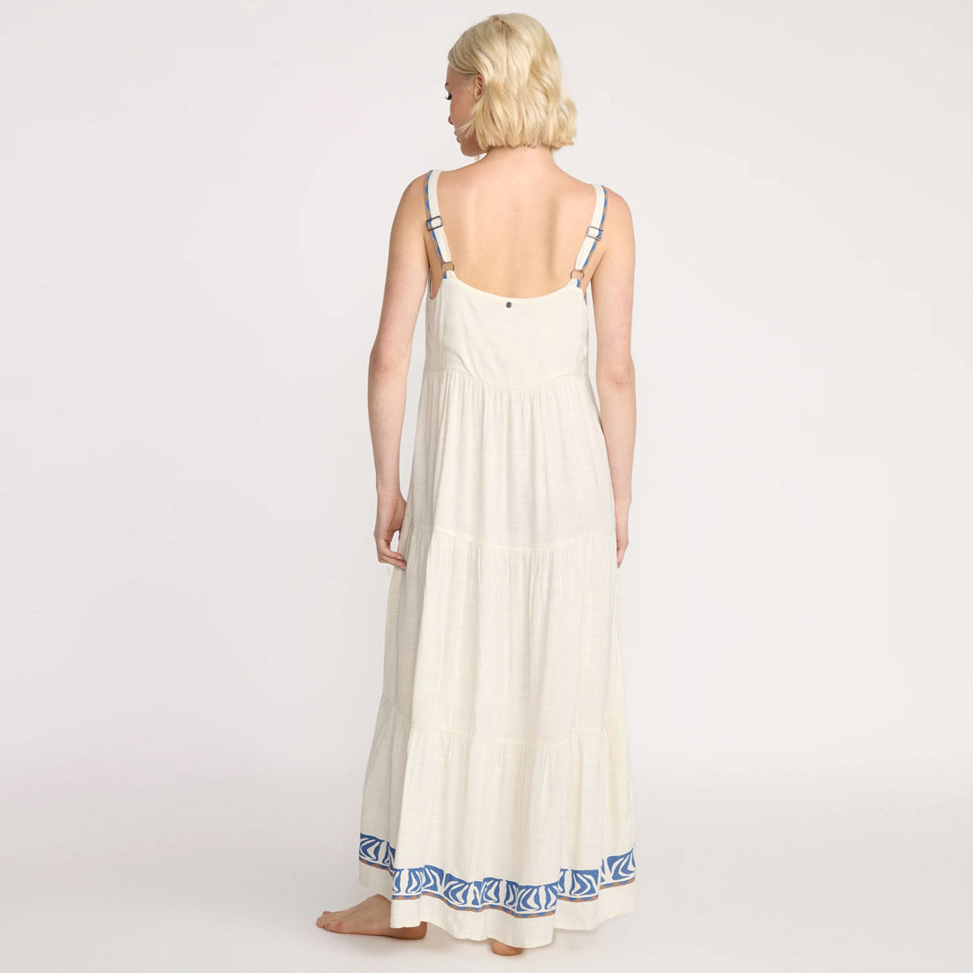 VOLCOM Emma Rushton Maxi Dress - Vintage White – Quest Store