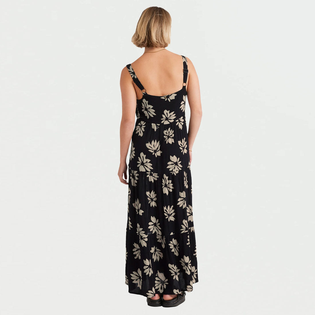 VOLCOM Viper Dress - Black – Quest Store